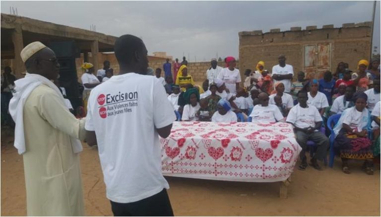 Senegal - Let's say stop to excision and no to violence against girls ...